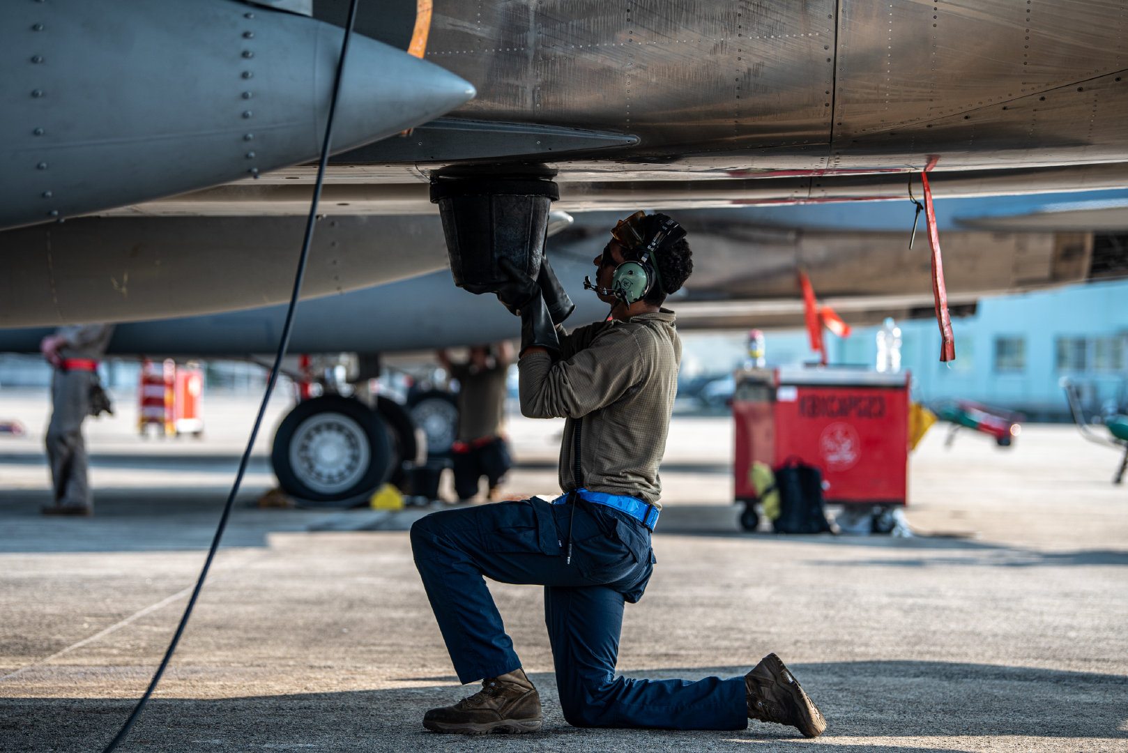 Pilots of 67th Fighter Squadron return after successful flight in F-15C ...