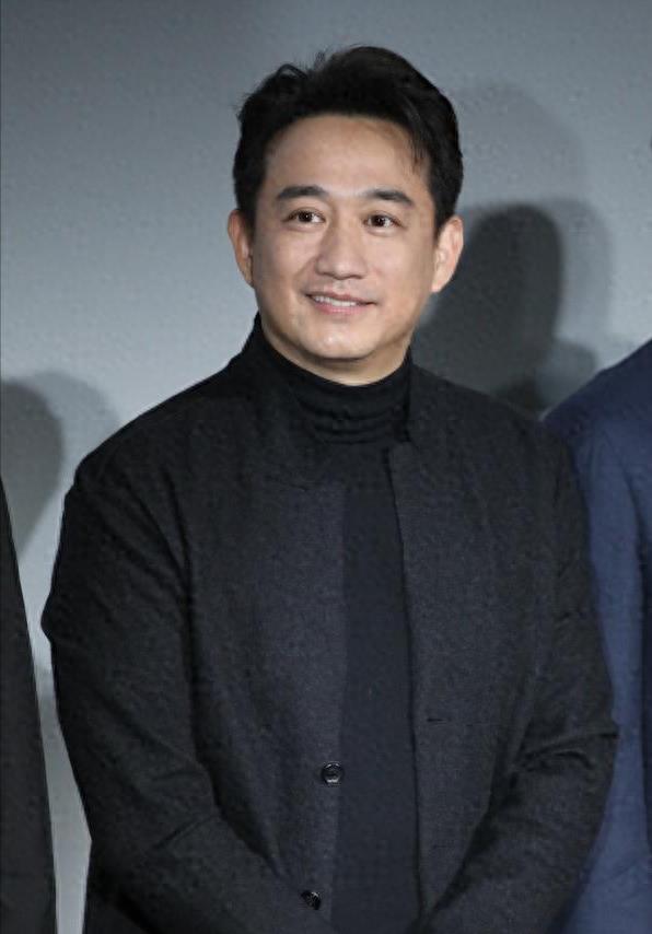 Actor Jiang Hongbo: Jiang Wen made her famous and there has been no scandal in her 20 years ...