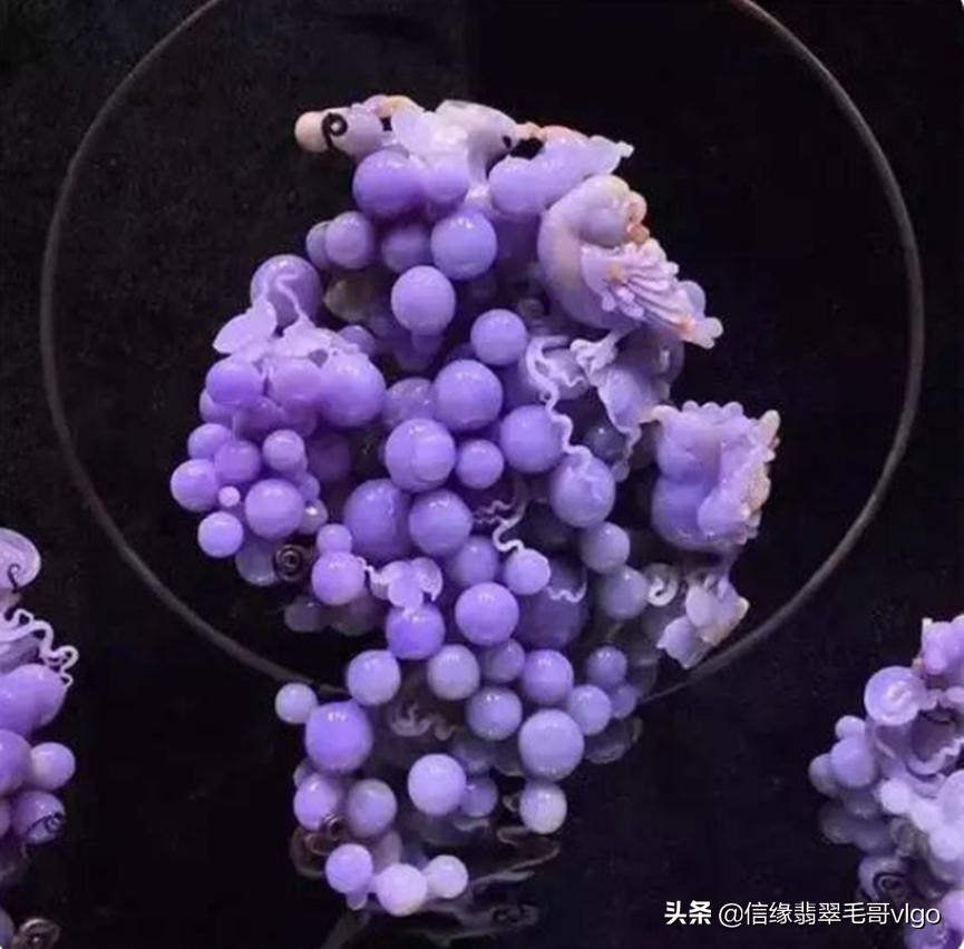 A bunch of emerald grapes, worth 18 million, ordinary people can only ...