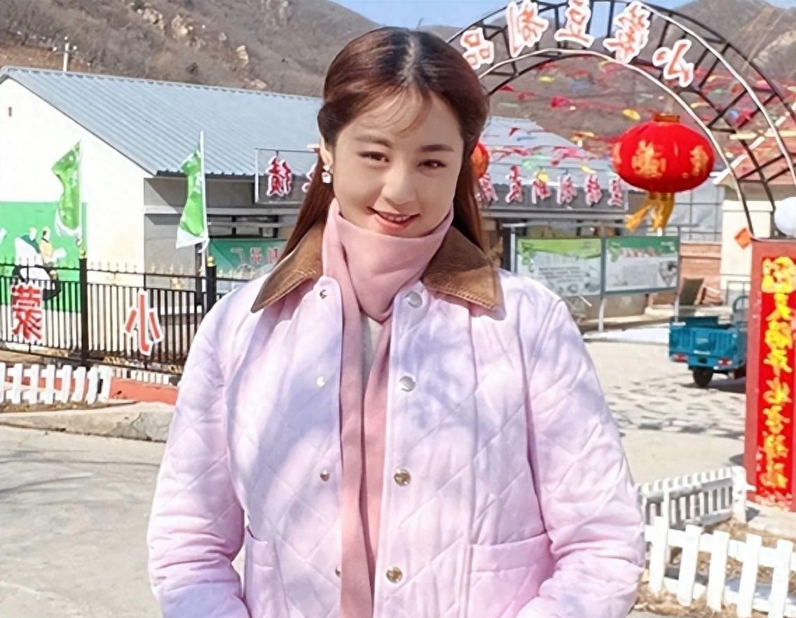 Bi Chang reveals: The sad truth about being raised by Zhao Benshan for ...