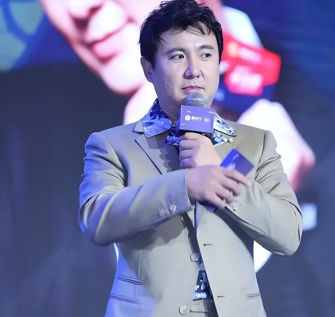 Shen Teng suffered from cancer and went to Japan to seek medical ...