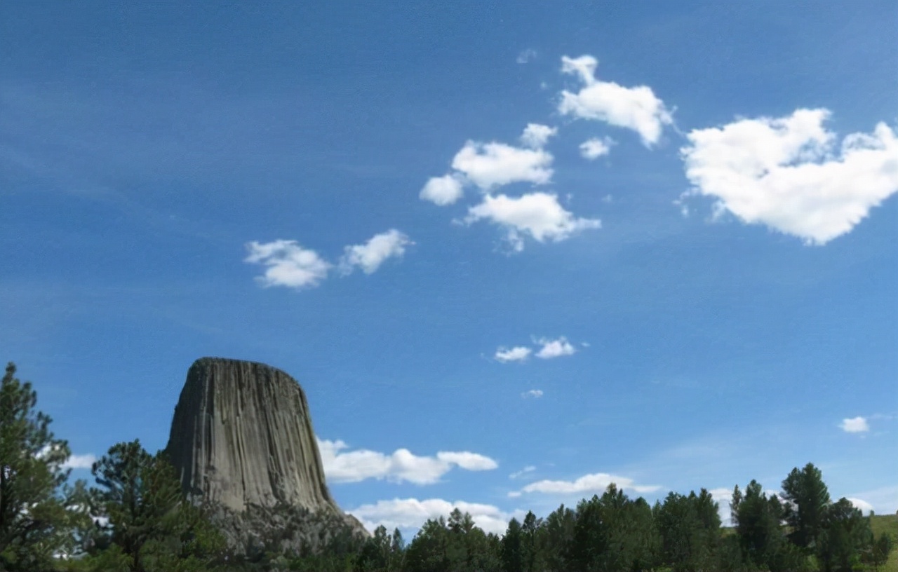 The most difficult mountain in the world to climb is only 264 meters ...