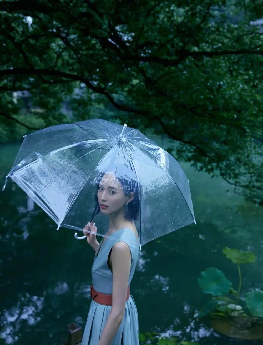 "Zhang Junning" sky blue is waiting for the misty rain, and I am ...