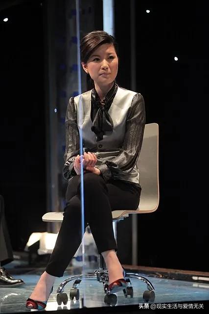 Chen Rong, host of Dragon TV - iMedia