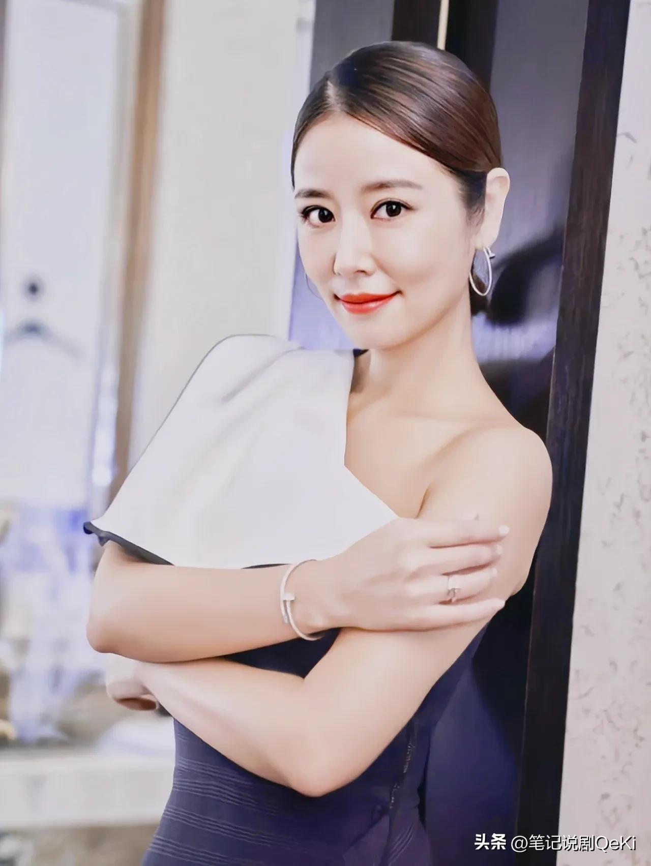 Wallpaper - Ruby Lin - iNEWS