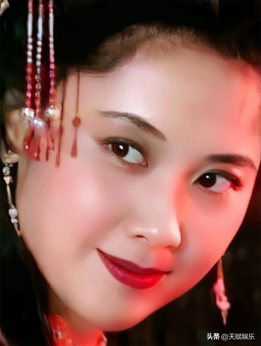 2023 version of national first-class actor Zhu Lin's beautiful photos ...