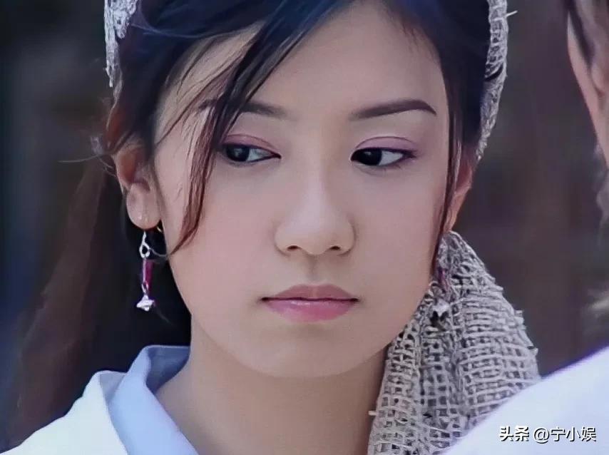 Sister Lang premiered 10 sisters in embarrassment: some have amnesia ...