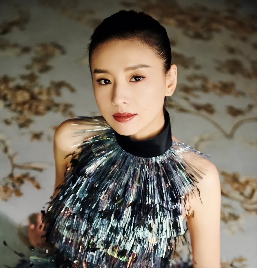 Dong Jie exposed the real relationship with Chen Kun, netizens said that they had expected it ...