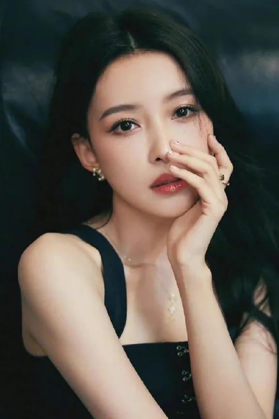 Sun Yi who starts again - iNEWS