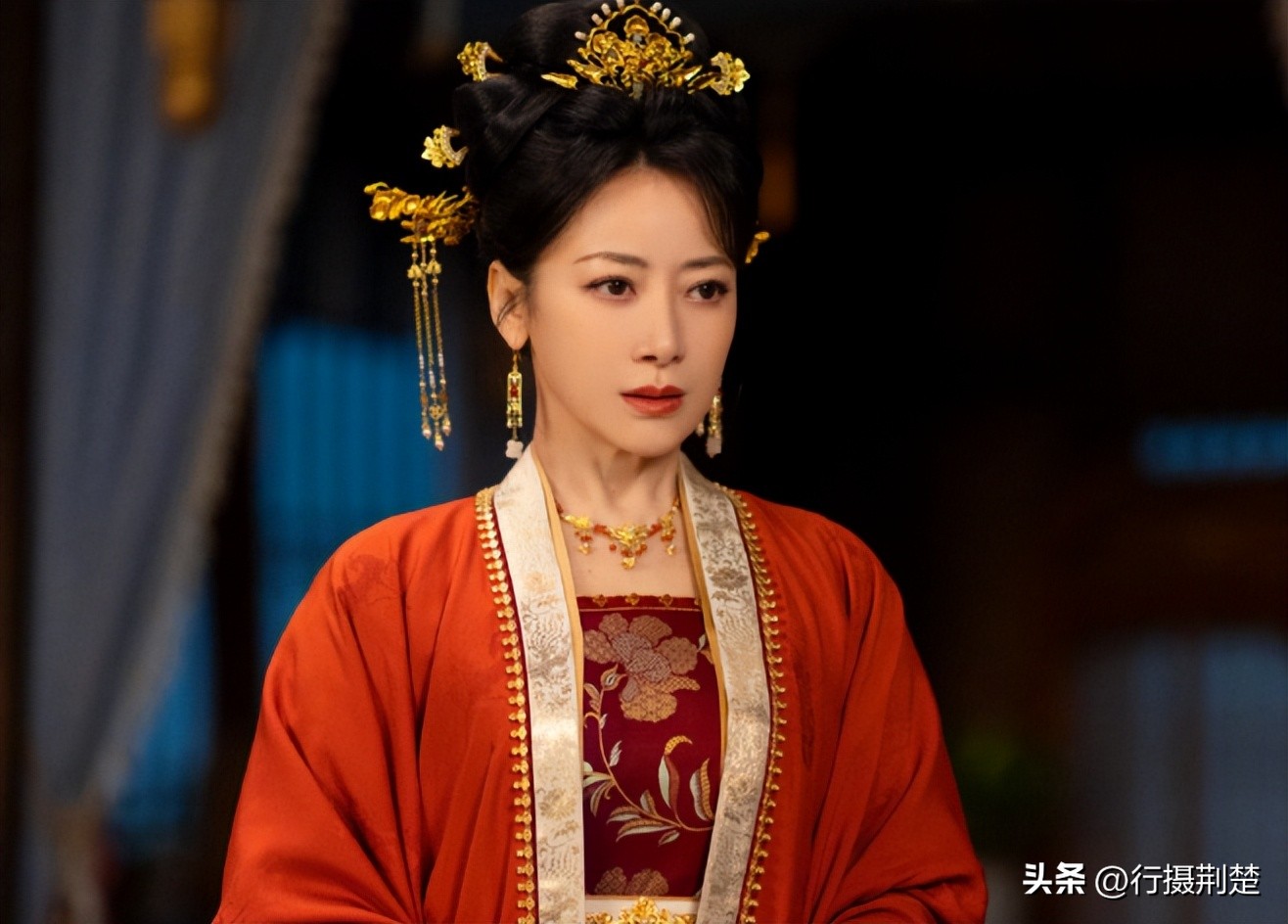 After 16 years of Yanzhaomen, she made a high-profile comeback ...