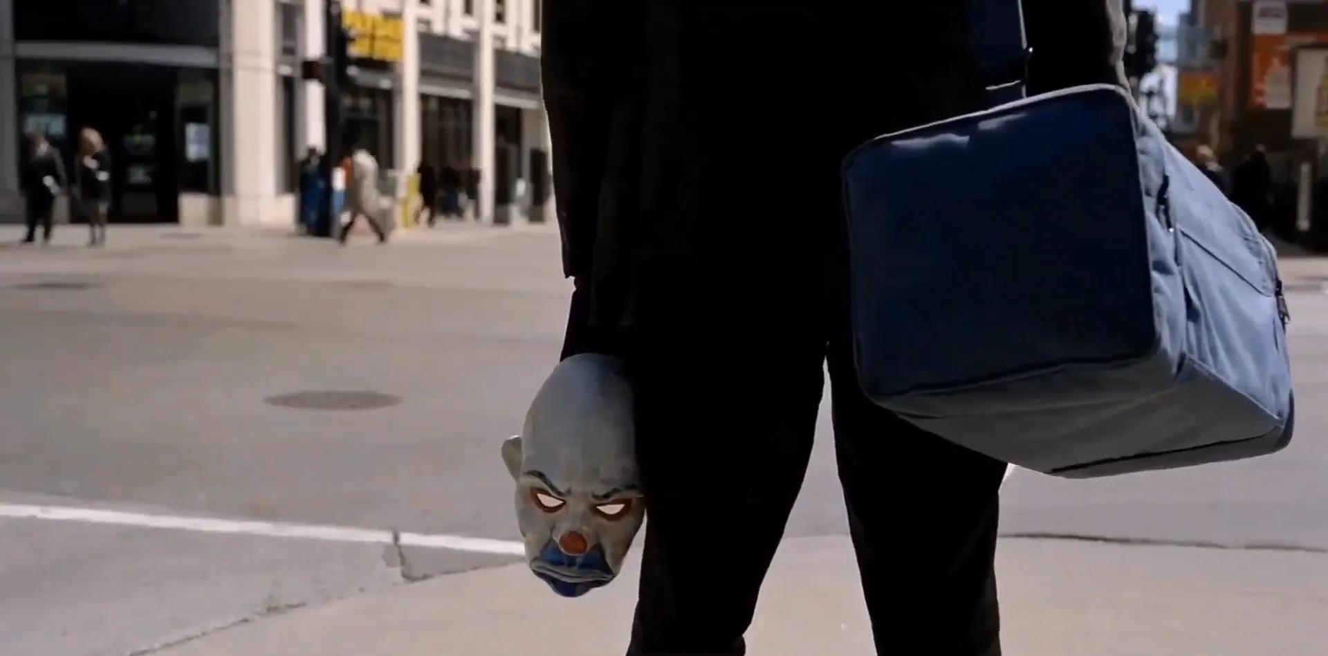 Super British Movie NO.1 "Batman: The Dark Knight" Darkness Guards the ...