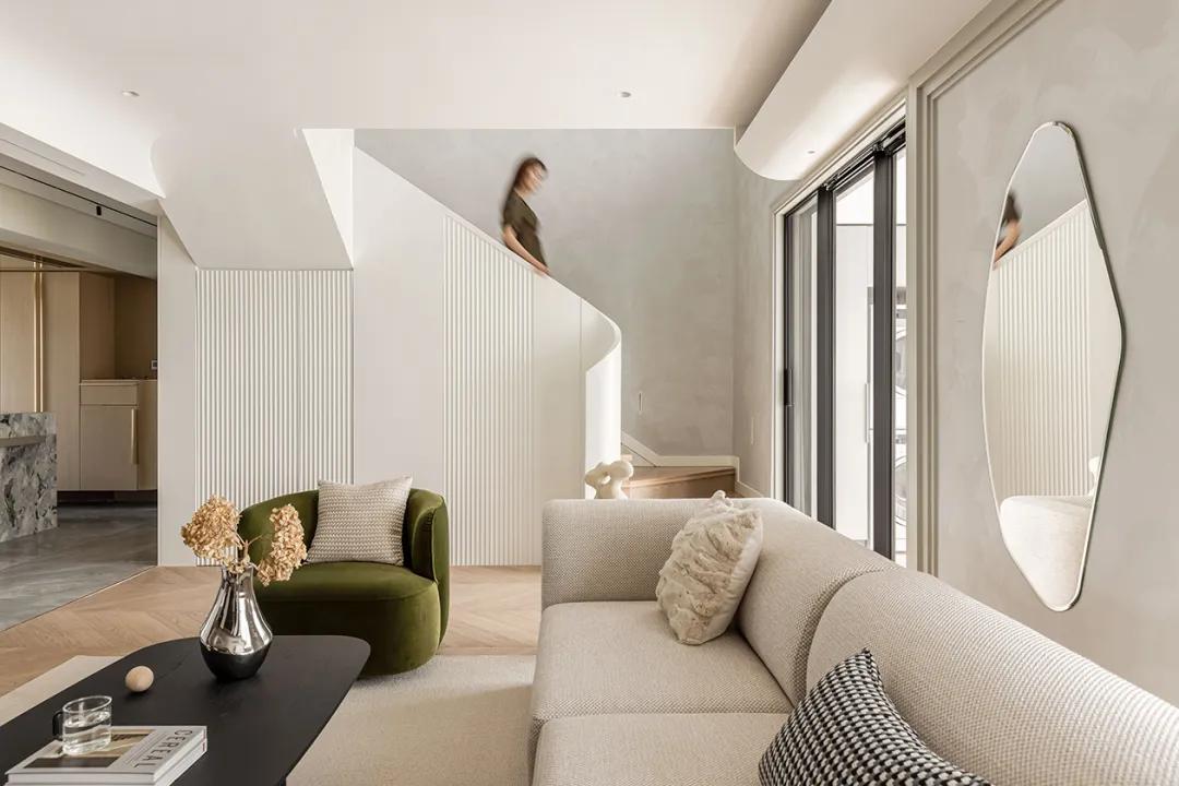 280 square meters top floor jump floor, healing and warm residence - iNEWS