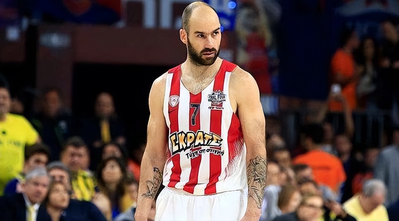 3MVP+1FMVP, 22 points beat Meng Qi to win the championship, "European Kobe" was eliminated after ...