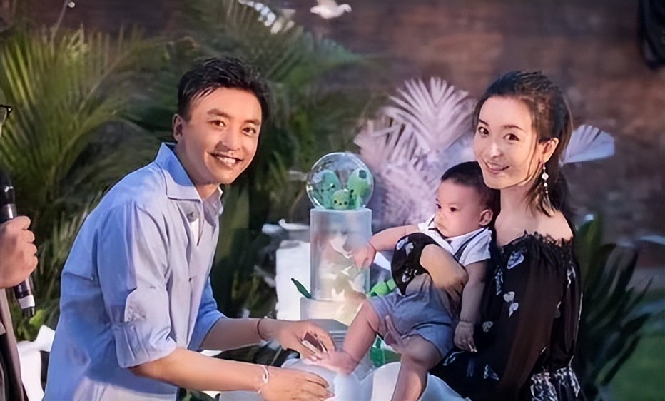 It was revealed on the Internet that Li Sheng and Li Jiahang will hold ...