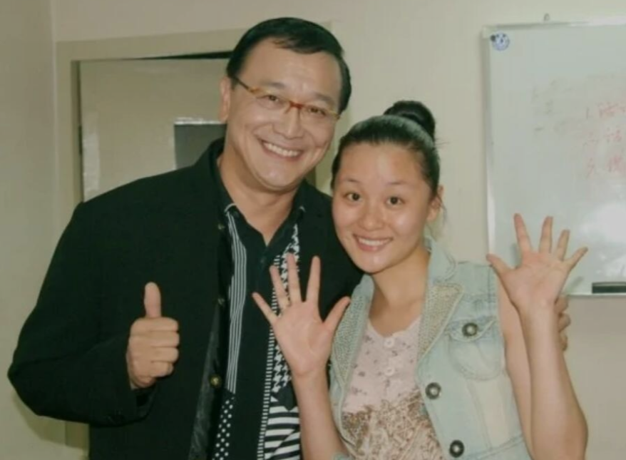 From "air-conditioning worker" to "Godfather of Fengyue", see Charlie ...