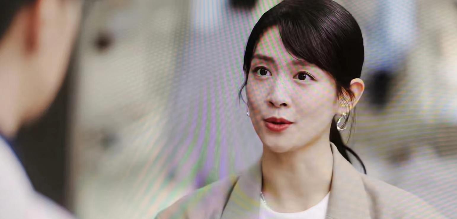 "Ask the Heart": Zhao Youting, who escaped the "plastic surgery" acting ...