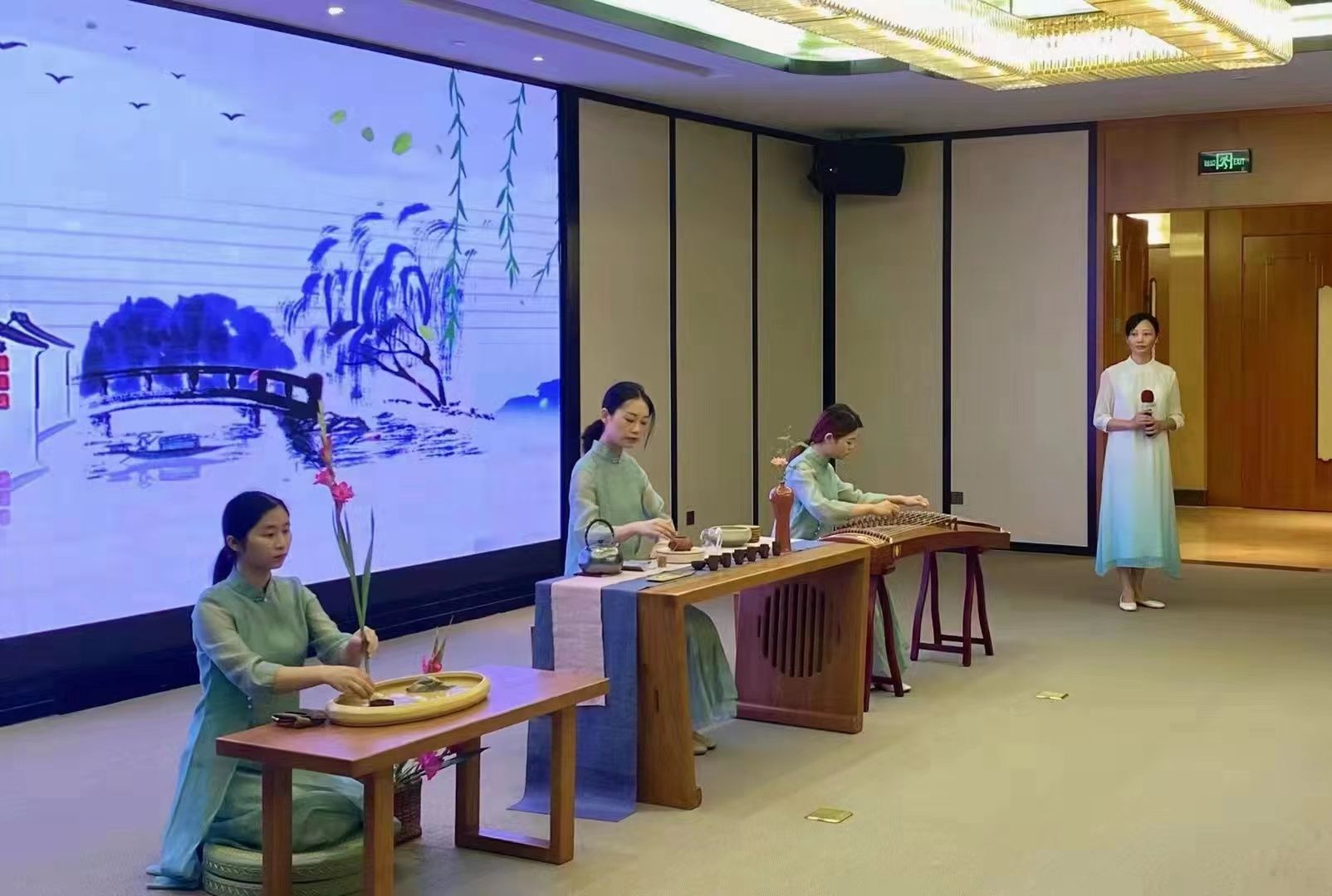 "New Businessmen in the World" Wang Xiaoling, Chairman of the Yangpai ...