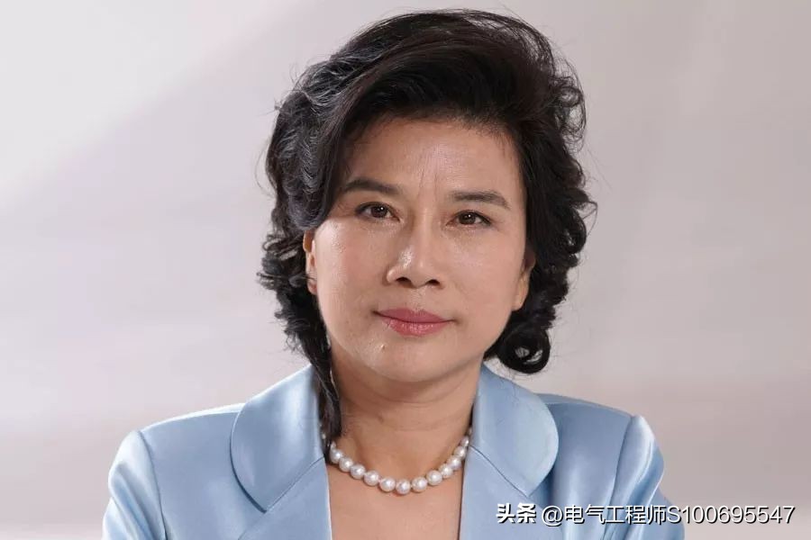 The 65-year-old richest woman retired, and she lived like this! - iMedia
