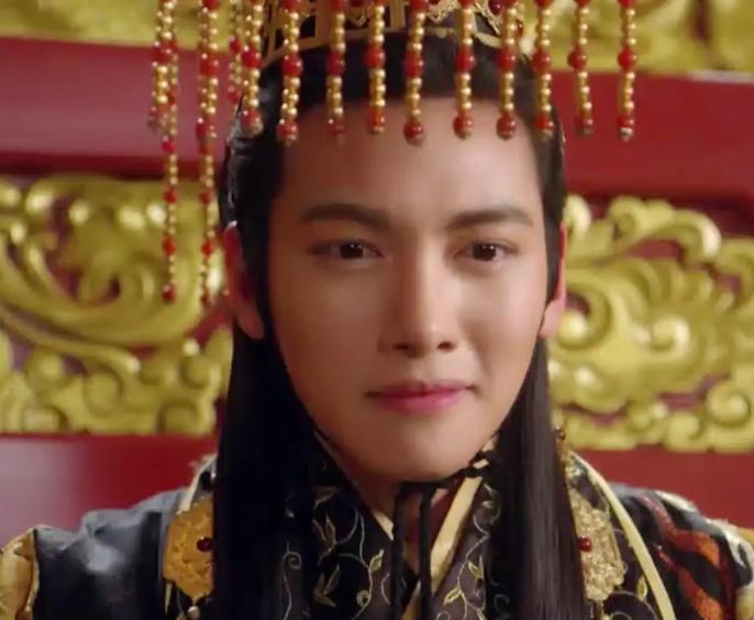 A centuries-old empire suddenly collapsed - iMedia