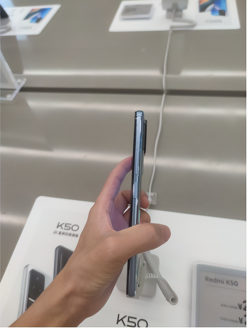 Mi Fan Tears Redmi K50 Pro offline experience, 120W fast charge + Dimensity 9000 reshapes the ...