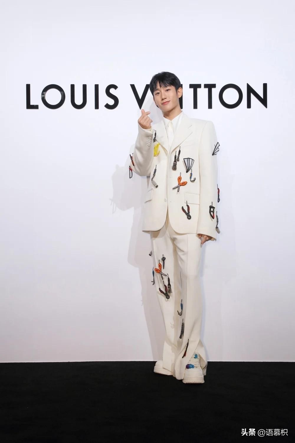 Two male gods meet!Ding Haiyin and Liu Yihao will be in the same frame ...