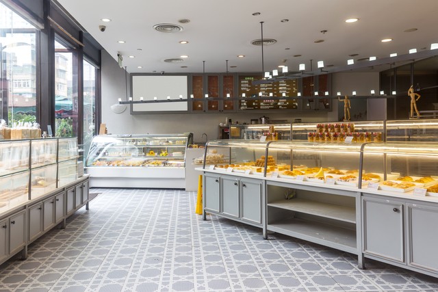 Small Town Bread Baking Rivers and Lakes: Those Bakery - iMedia