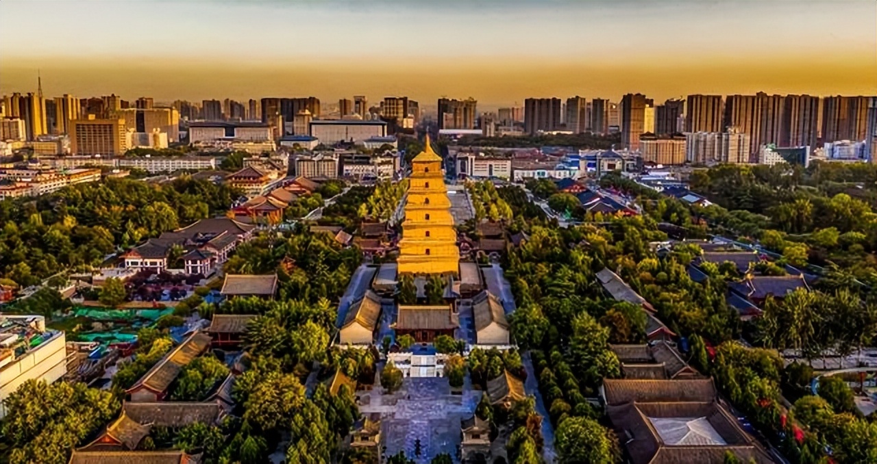 The three Chinese cities that foreigners like most, Chengdu and Beijing ...