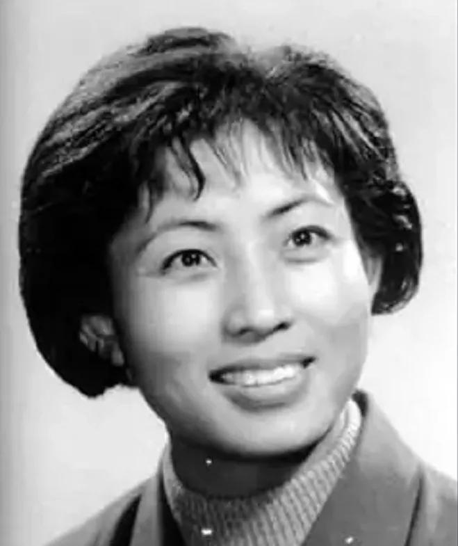 Li Bingshu, a famous actor in Liyuan: People are beautiful and ...