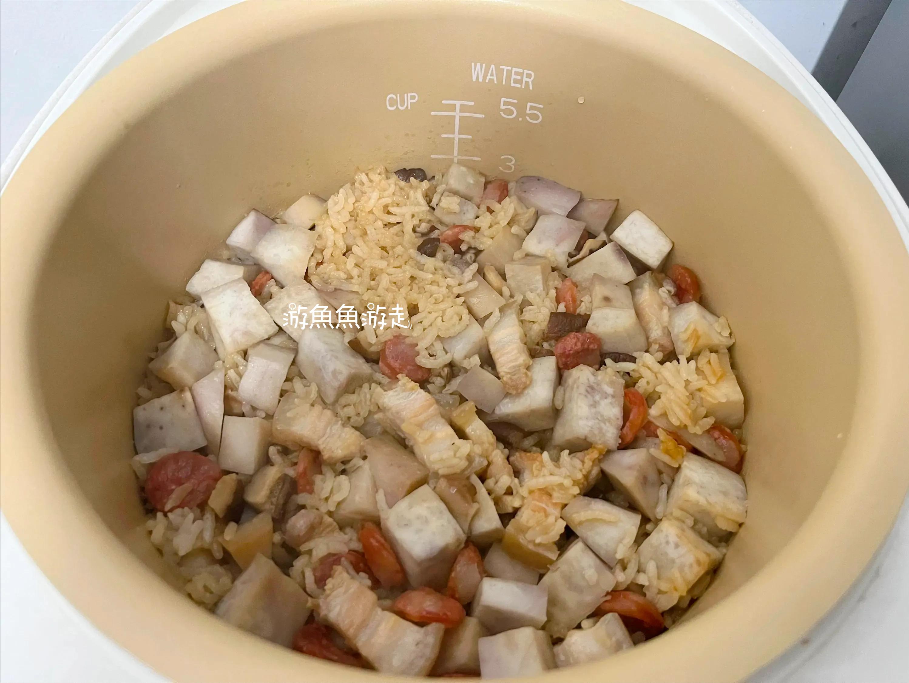 Taro stewed rice, full of aroma, milky powder, unforgettable after ...