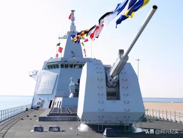 Catch up with China! The 055B ship will be launched with a full row of ...