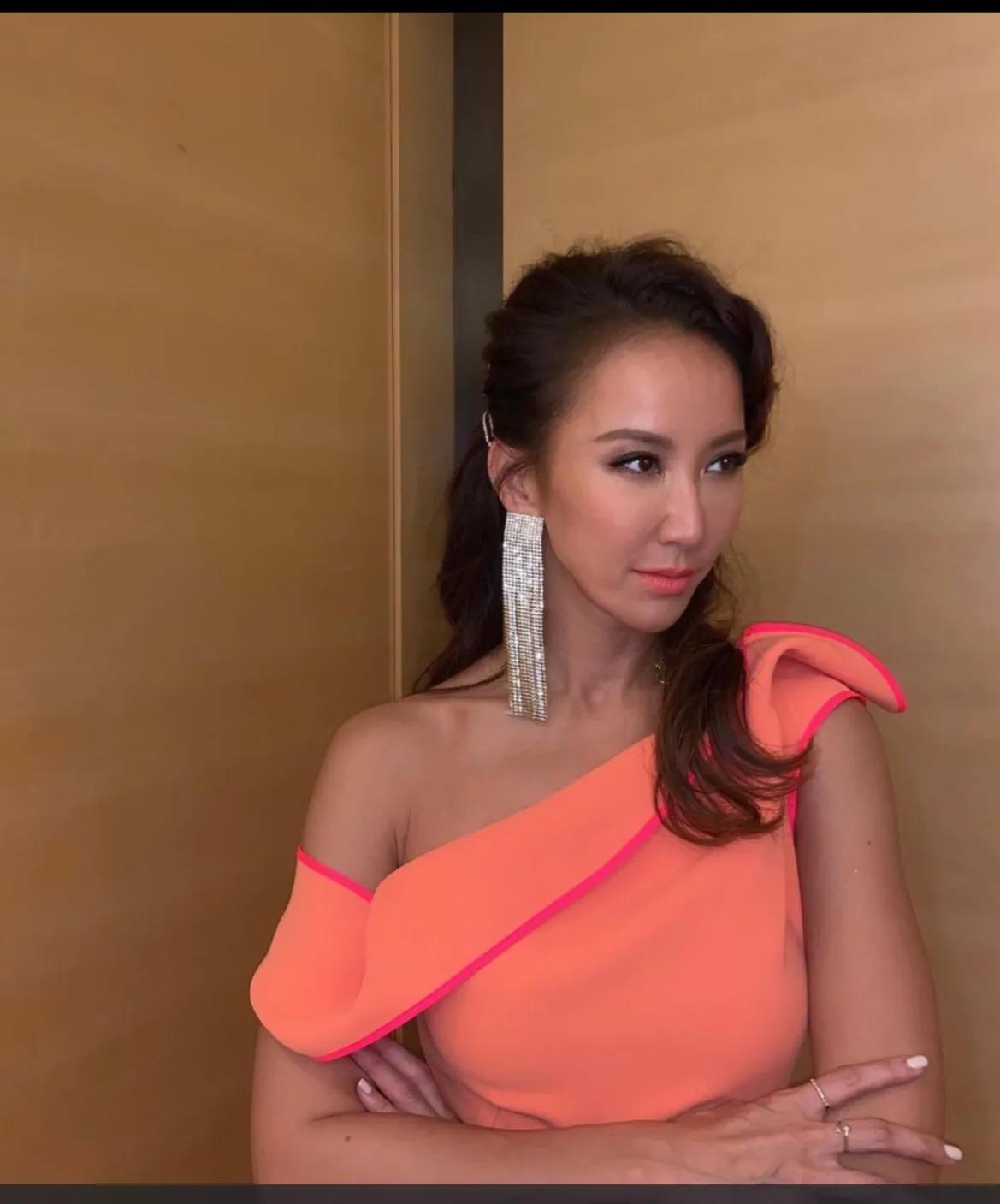 Coco Lee's mother was the first to discover that her daughter had ...