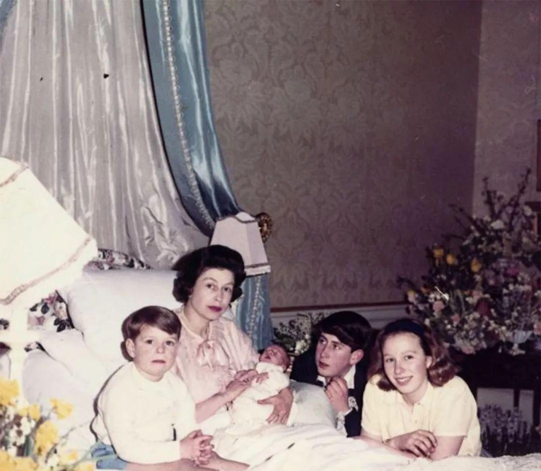 Princess Zara: At the age of 40, she gave birth in the bathroom at home ...