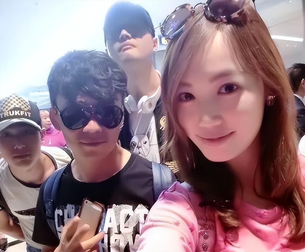 It was revealed that Ma Rong took her children back to her hometown ...