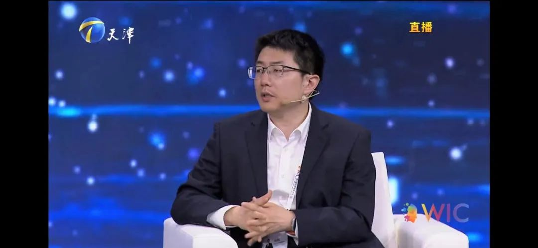 "Xunfei Spark" continued to write "The World", the author Liang Xiao ...