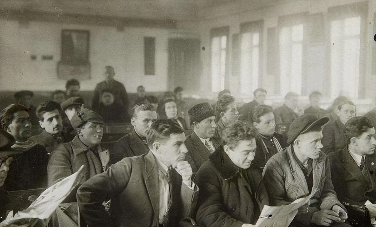 Uncovering the Secret: The Confessions of the Elites after the ...