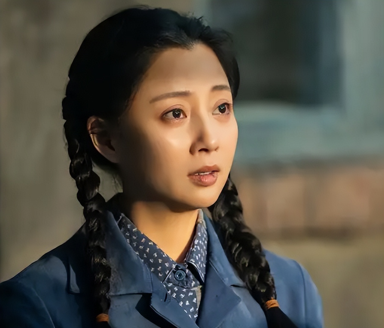 It's obviously the same person, after the performance of “The World ...