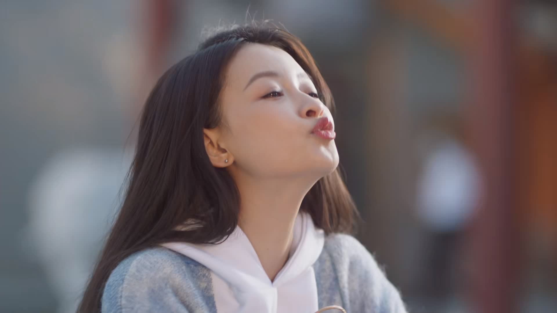 Xu Yiyang's legs, Sun Yi's lips, Yu Mingjia's temperament, the actress ...