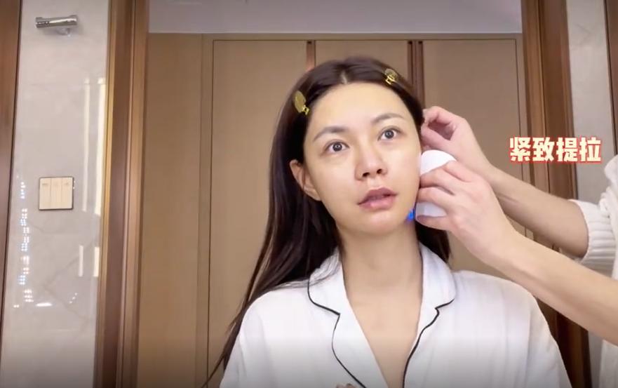 Shen Mengchen exposed the New Year's Eve backstage video, He Jiong ...