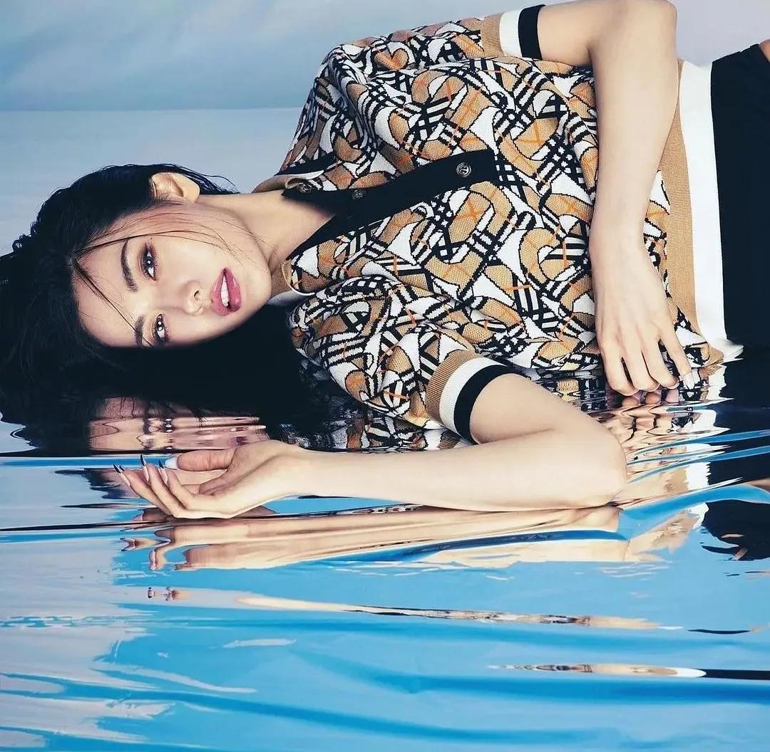 South Korean beauty singer Lin Zhenna - iNEWS