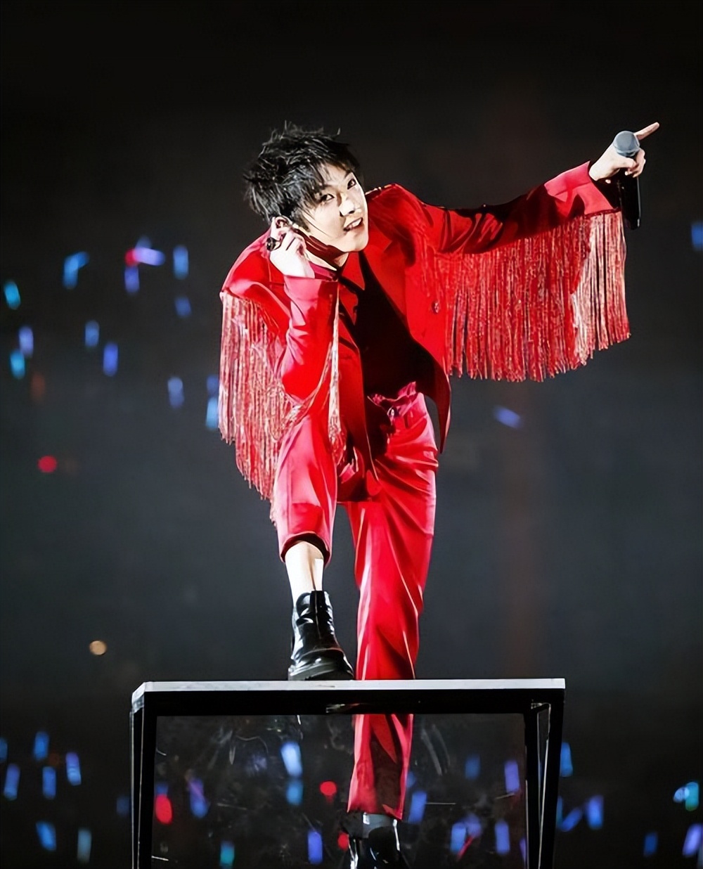 June melons have arrived! Mayday Concert by Hua Chenyu - iMedia