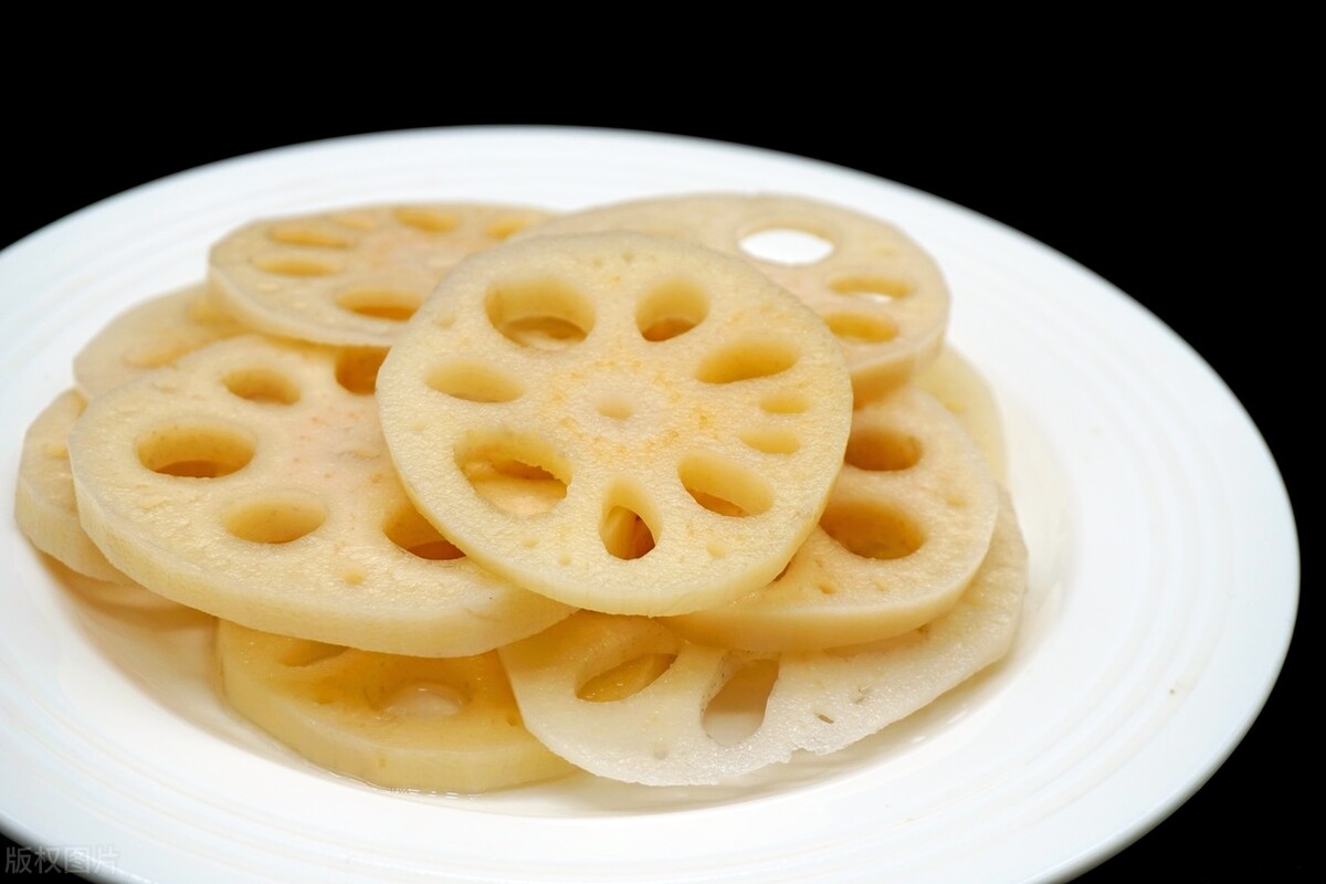 The lotus root always turns black when blanched!Learn "3 tricks", the ...