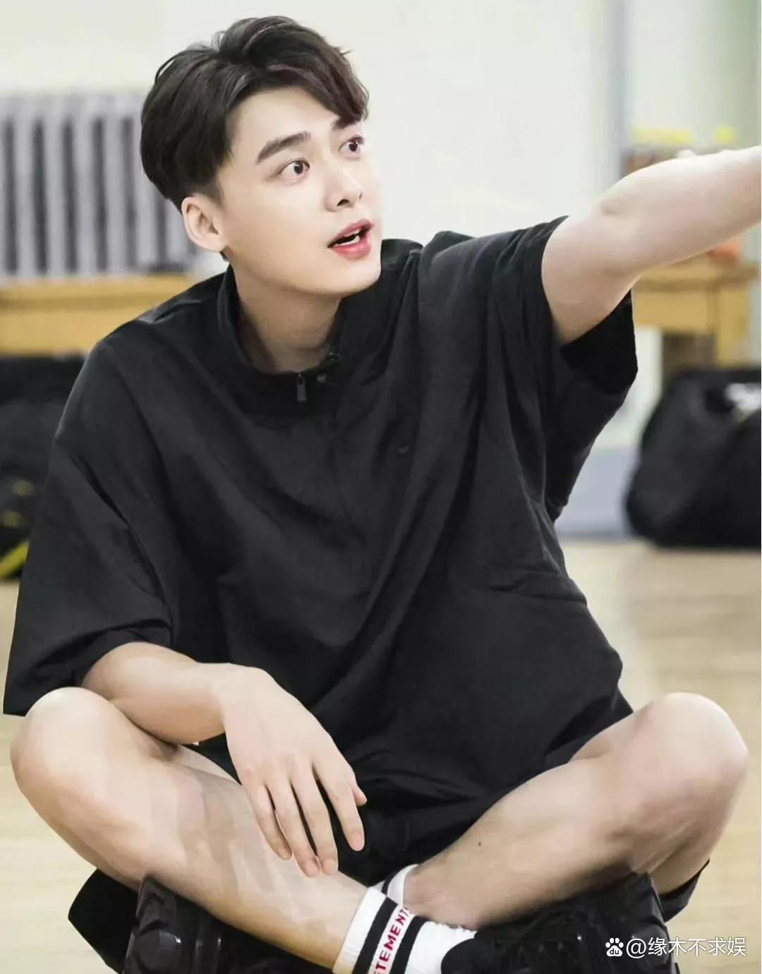 Li Yifeng: I'm back, can I continue acting? - iNEWS