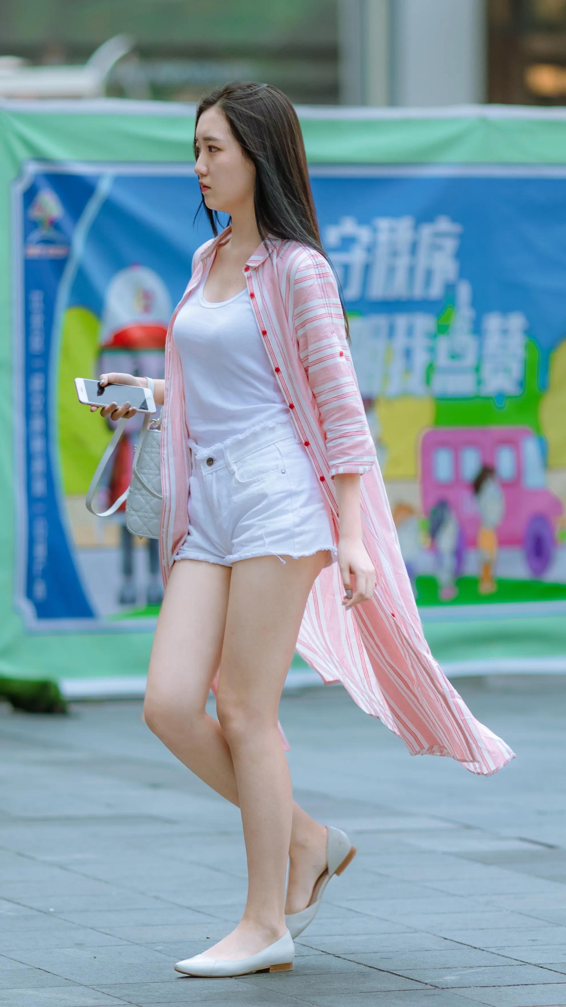 Chongqing Street Shooting-There is no internet celebrity face, but a ...