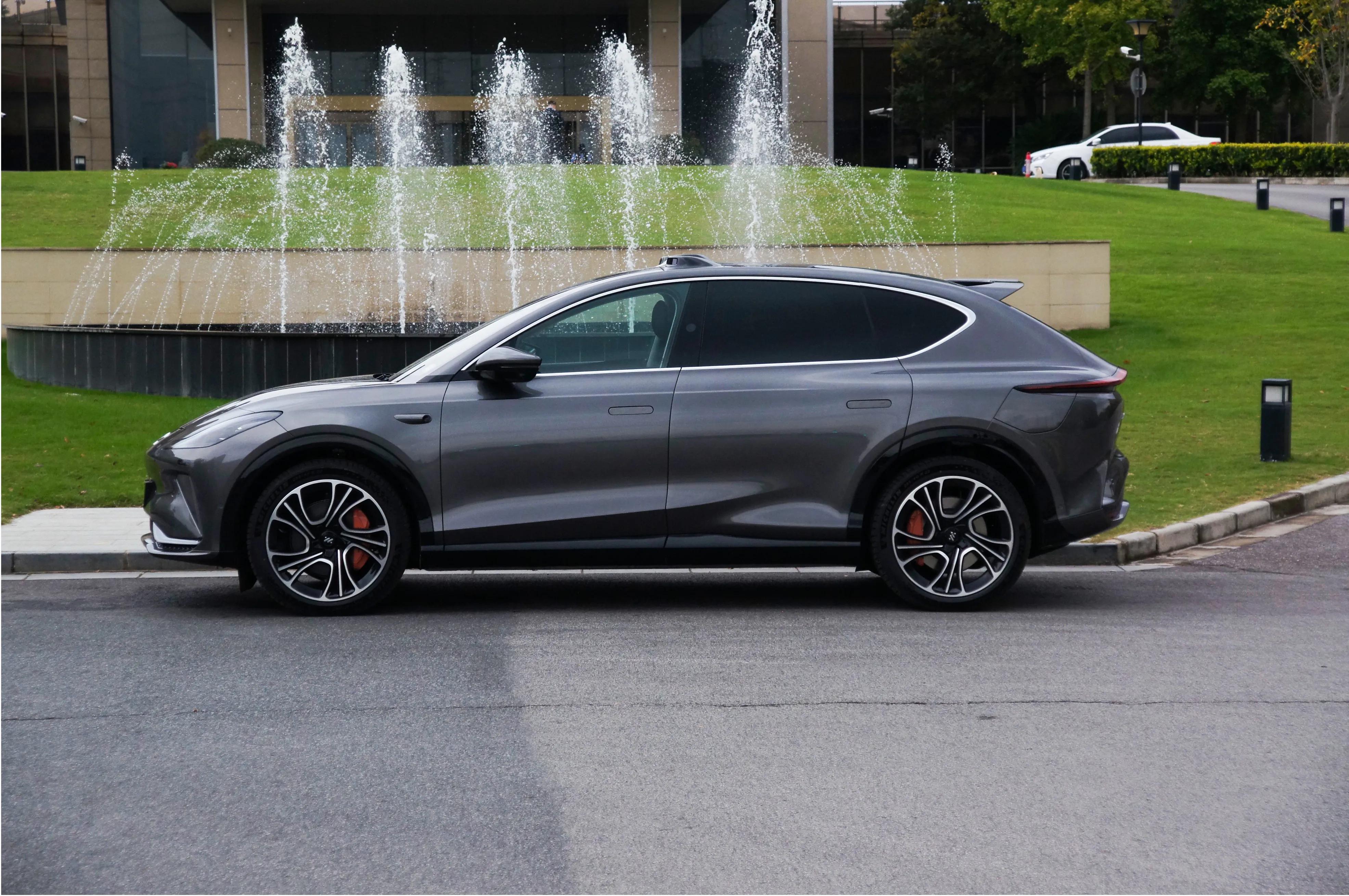 Zhiji LS7 spy photos exposed!Positioning medium and large SUV, is it worth looking forward to ...