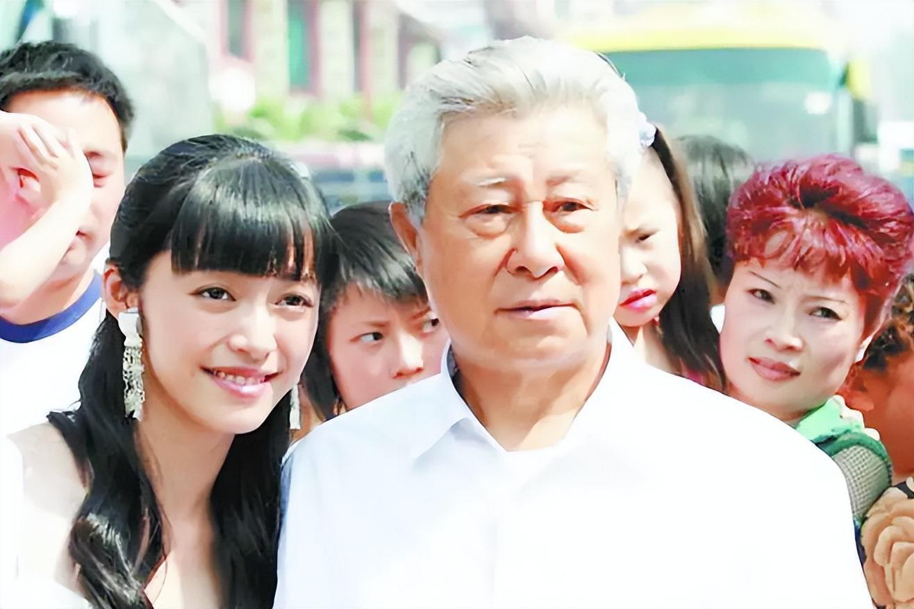 This time, the 91-year-old "deputy army" Wang Xingang made the world look at him with admiration ...