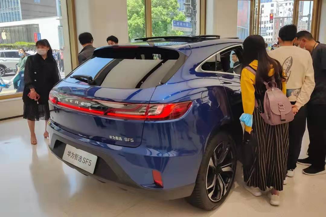 Huawei raises another child for car companies - iNEWS