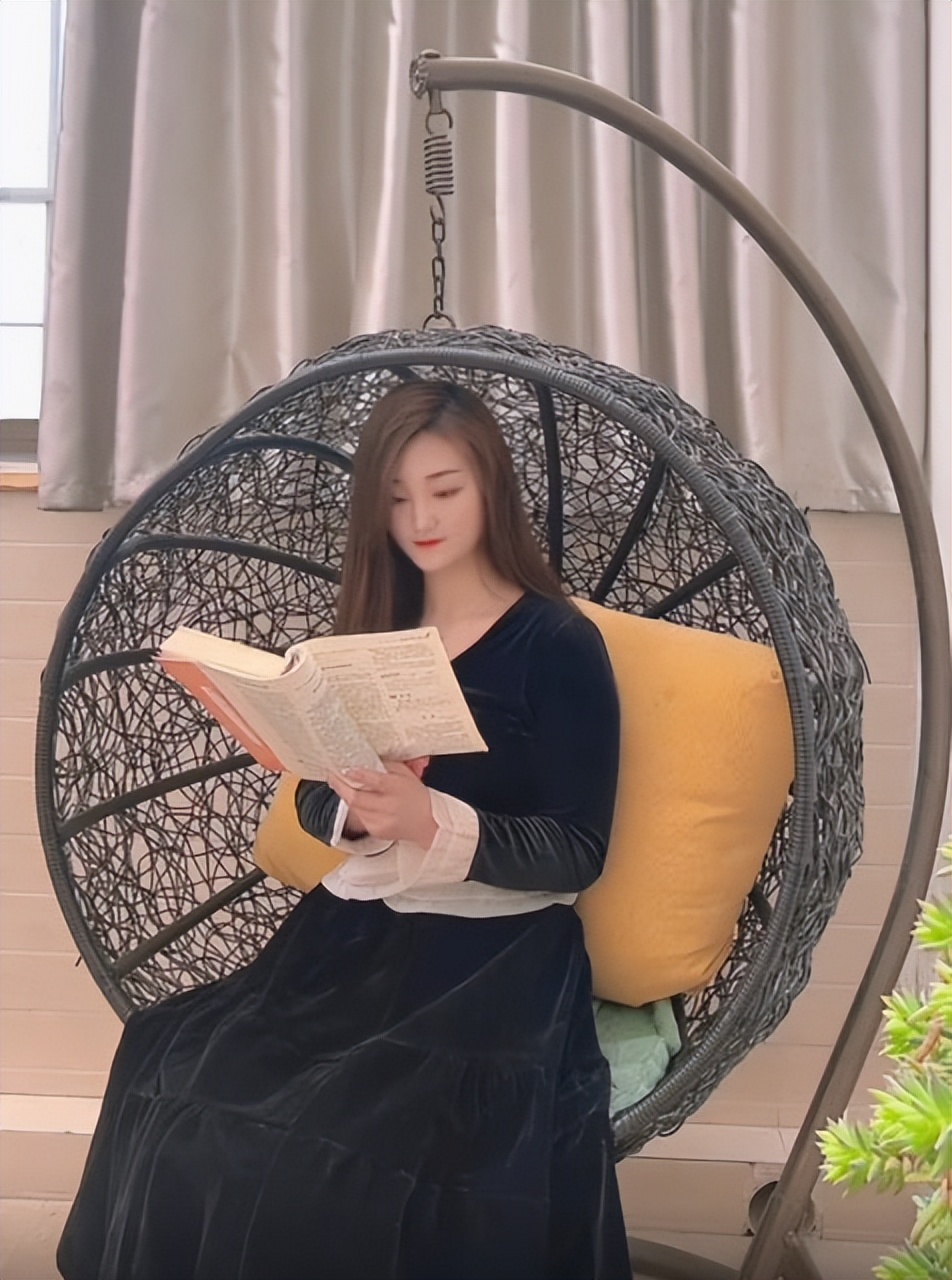 Chen Yanan showed off his body in yoga photos and was exposed to ...