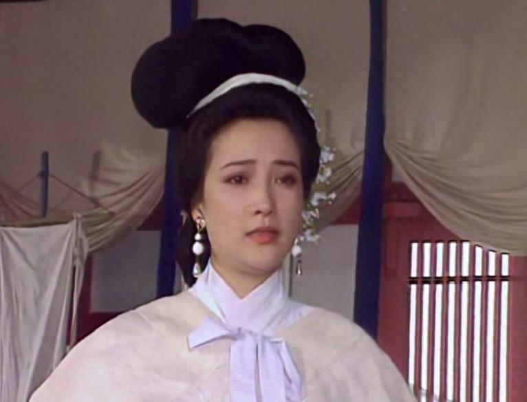 Zhou Yu's first couplet mocked Zhuge Liang's wife for being ugly, while ...