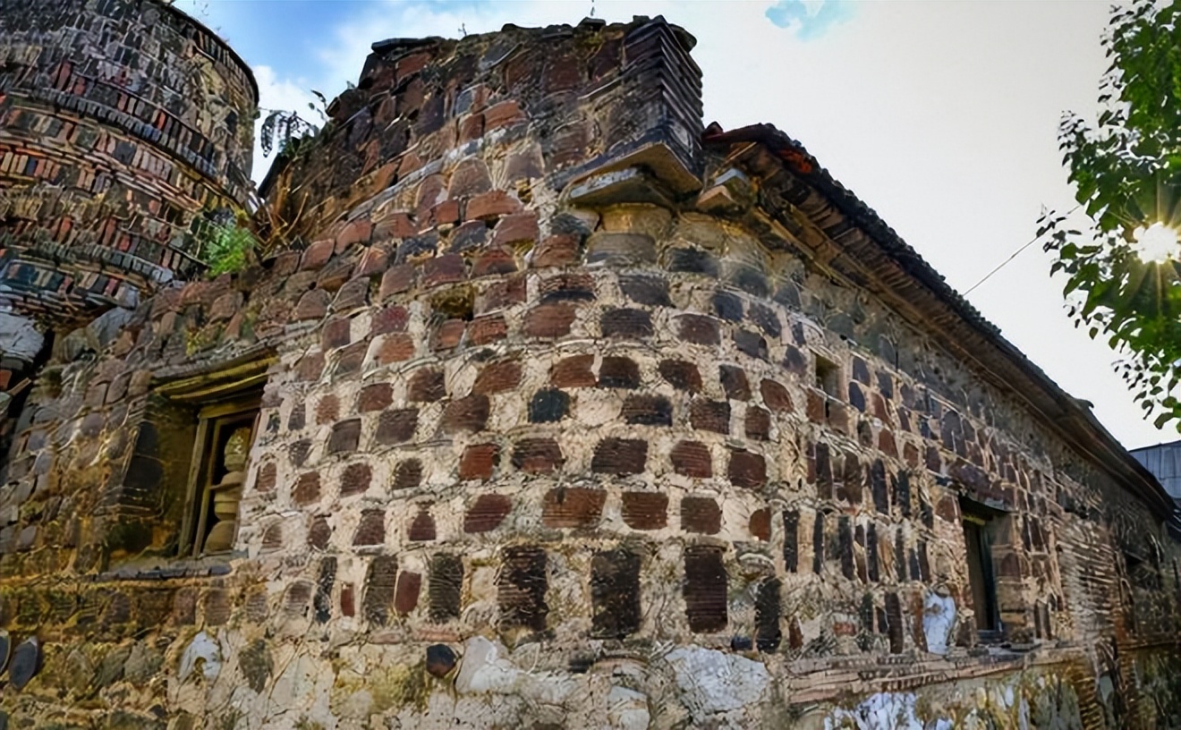 Yanshen Ancient Town is modern and poetic meets futuristic life, the ...