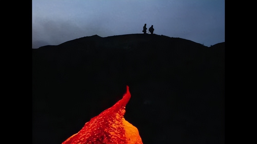 The Movie "Volcano Lover": The Romantic Expedition of a Volcanic ...